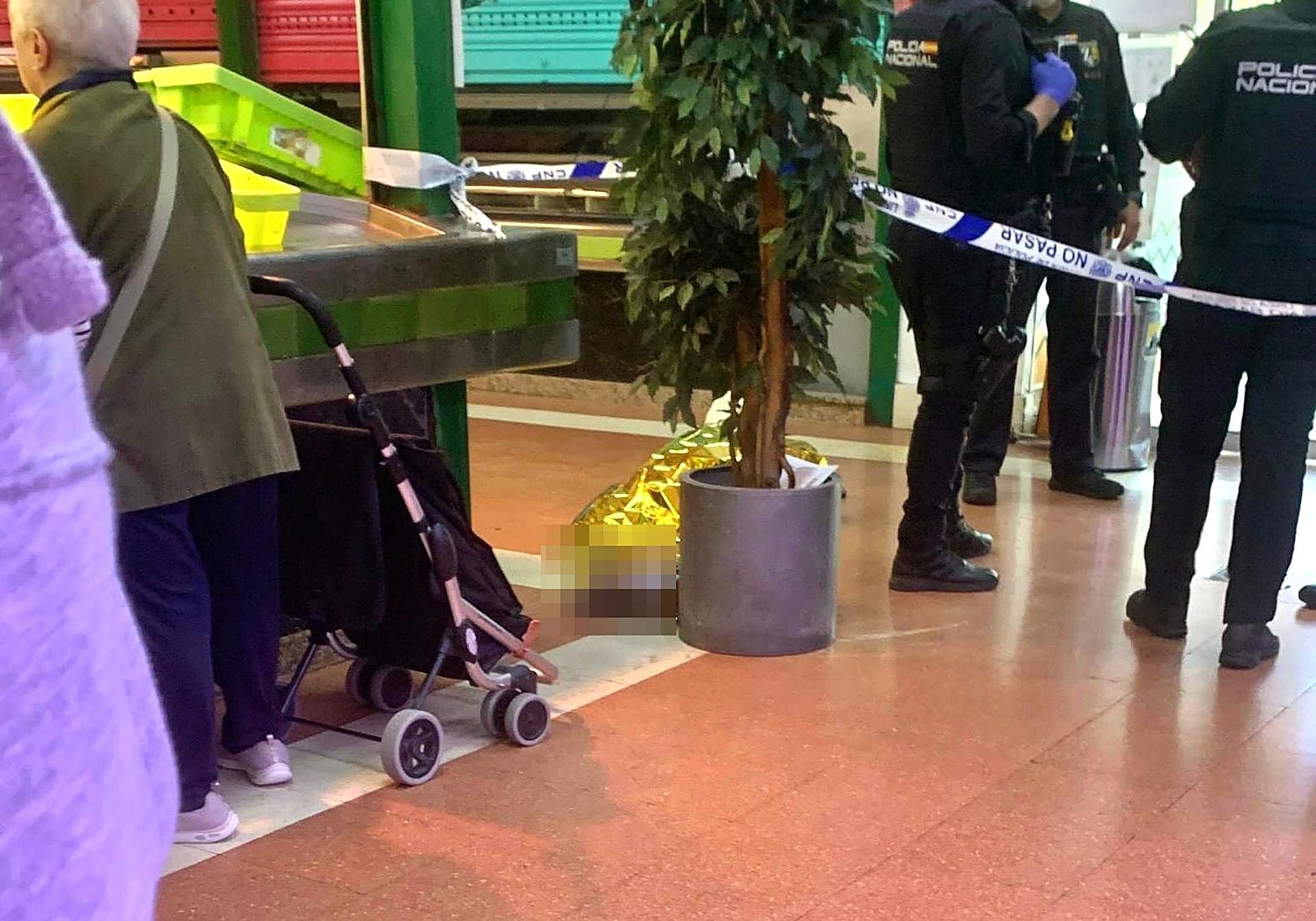 Muere una mujer de 85 años tras desplomarse en el mercado del Campillo | El Norte de Castilla